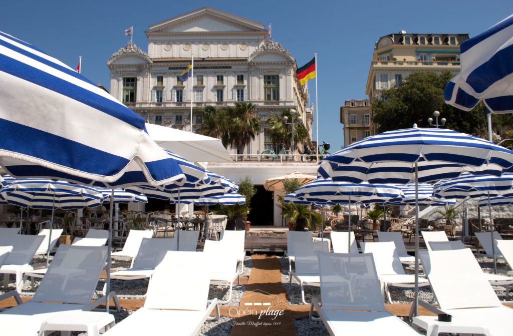 Opéra Plage à Nice : Plage privée et Restaurant en bord de mer