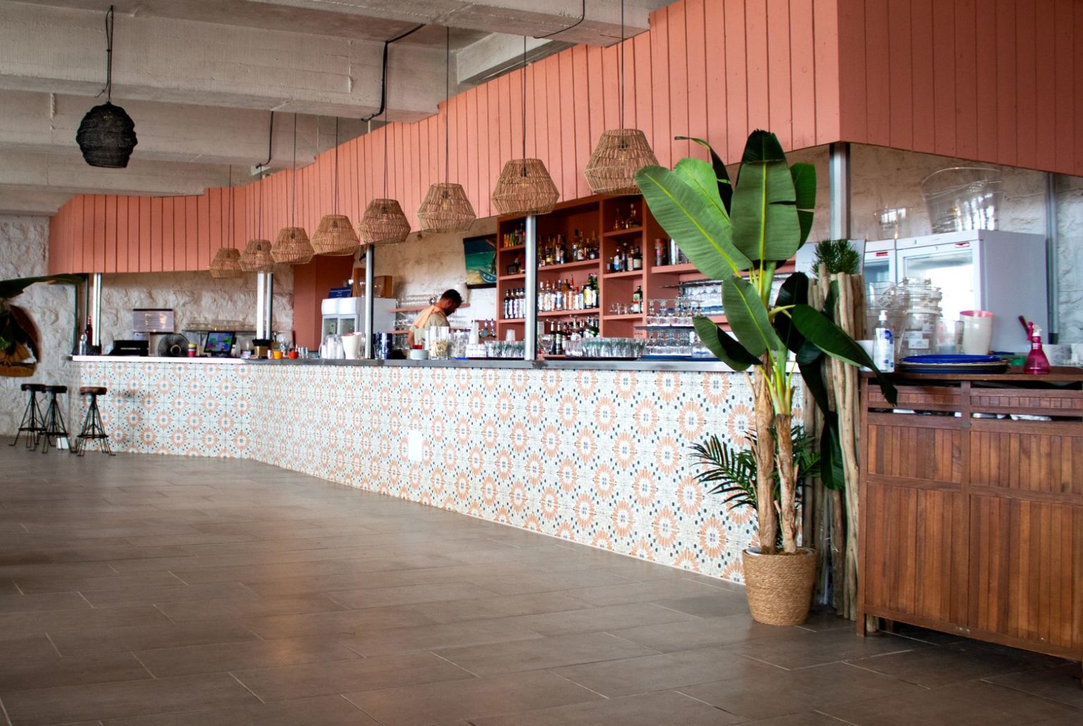 Opéra Plage à Nice : Plage privée et Restaurant en bord de mer