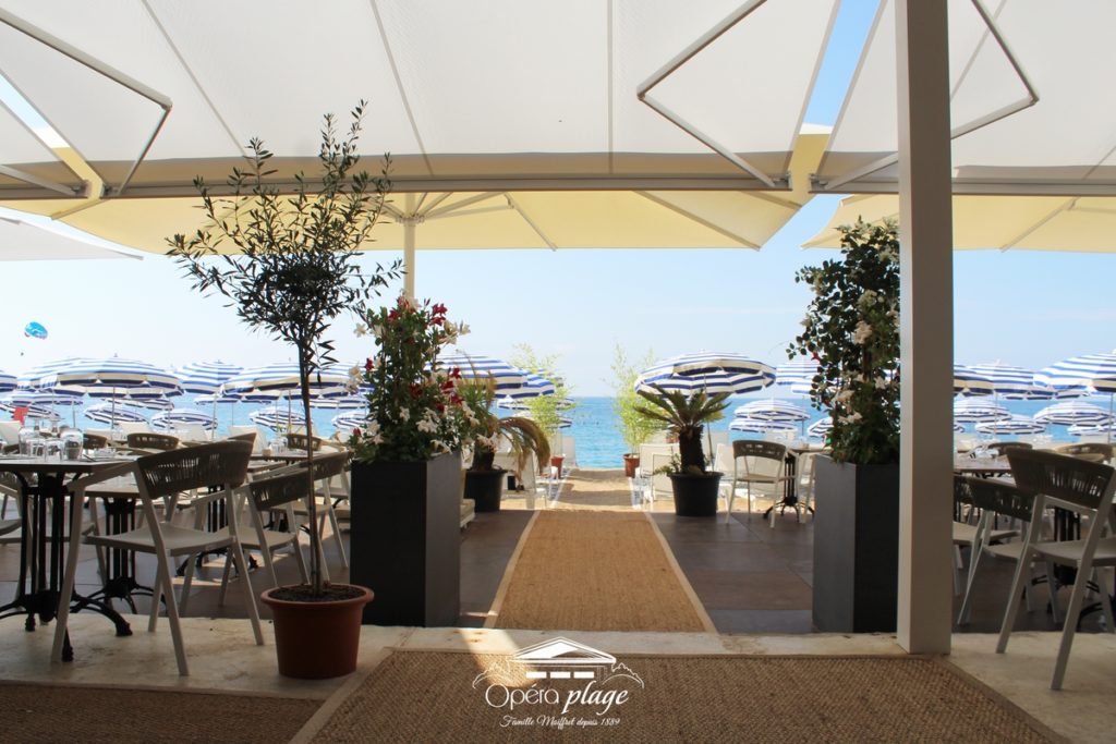 Opéra Plage à Nice : Plage privée et Restaurant en bord de mer